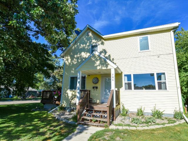 704 Tindolph Avenue S