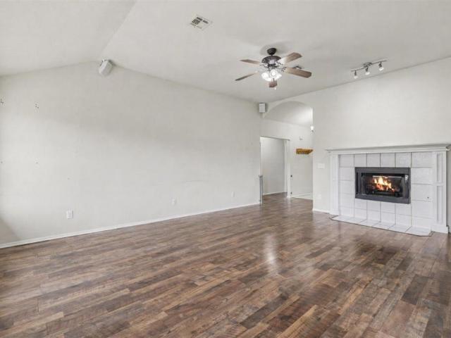 704 Tioga Circle