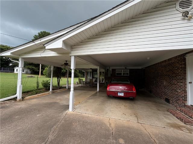704 VINE Street
