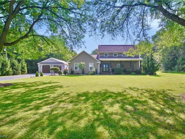 7055 S Palmyra Rd, Canfield, OH 44406
