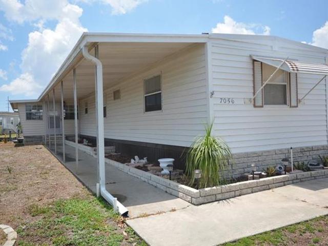 7056 Mt Arlington Dr NE #411, Saint Petersburg, FL 33702