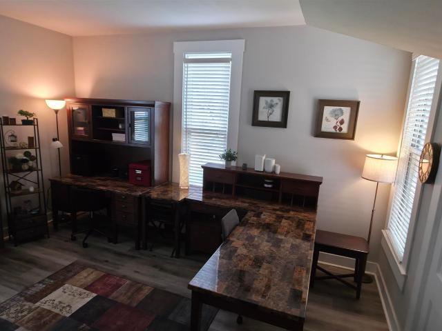 7056 E 50 North