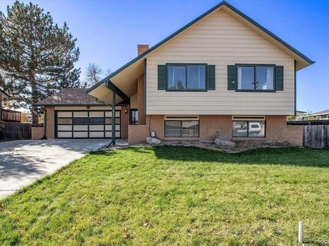 7056 W Rowland Ave, Littleton, CO 80128