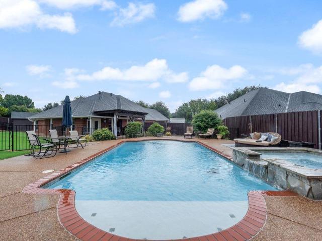 7057 Ridge Crest Drive