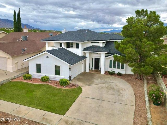 7050 Black Ridge Dr, El Paso, TX 79912