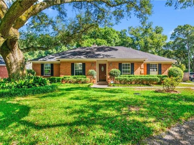 7050 Huntington Ct N, Mobile, AL 36619