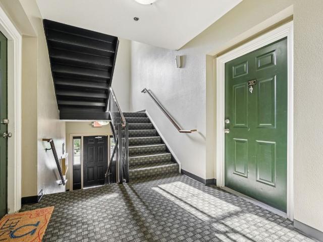 7050 7136 Ducketts Lane 1 Bedroom Apartment for Rent at 7050 Ducketts Ln, Elkridge, MD 21075 Elkridge