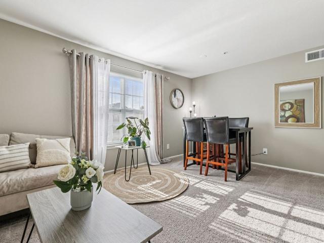 7050 7136 Ducketts Lane 1 Bedroom Apartment for Rent at 7050 Ducketts Ln, Elkridge, MD 21075 Elkridge