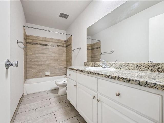 7051 Bowling Drive 1 Bedroom Apartment for Rent at 7051 Bowling Dr, Sacramento, CA 95823