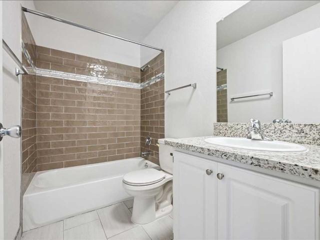 7051 Bowling Drive 2 Bedroom Apartment for Rent at 7051 Bowling Dr, Sacramento, CA 95823