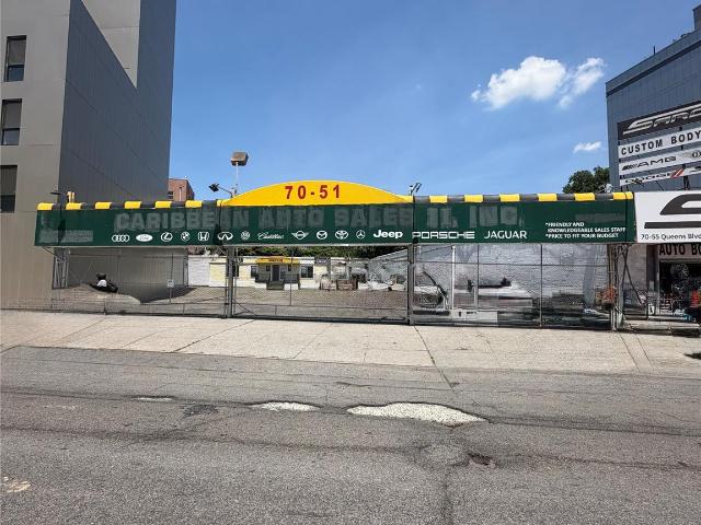 7051 Queens Boulevard