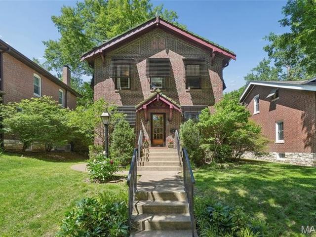 7051 Waterman Ave, University City, MO 63130