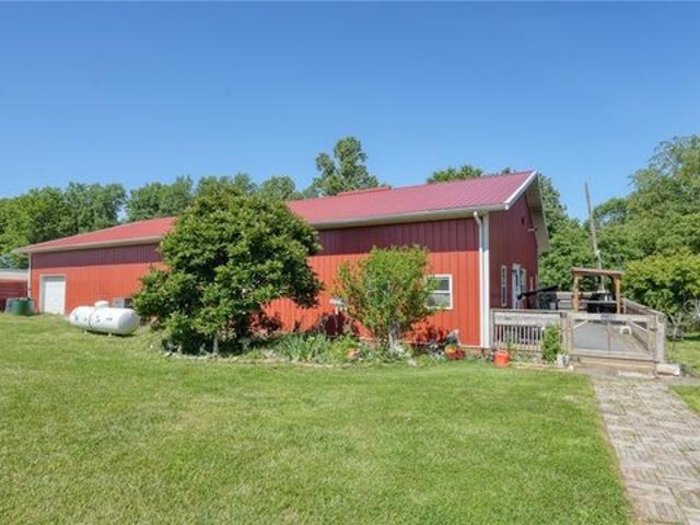 70535 Hopewell Rd, Cambridge, OH 43725