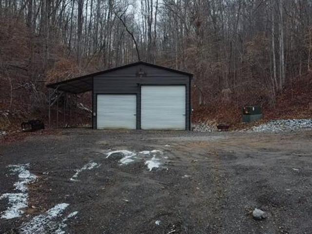 7053 Cooks Hollow Rd