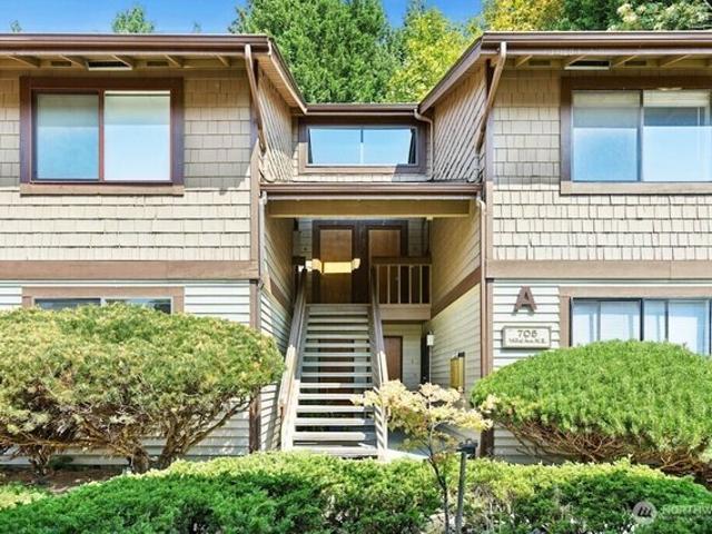 705 143rd Ave NE Unit A2, Bellevue, WA 98007