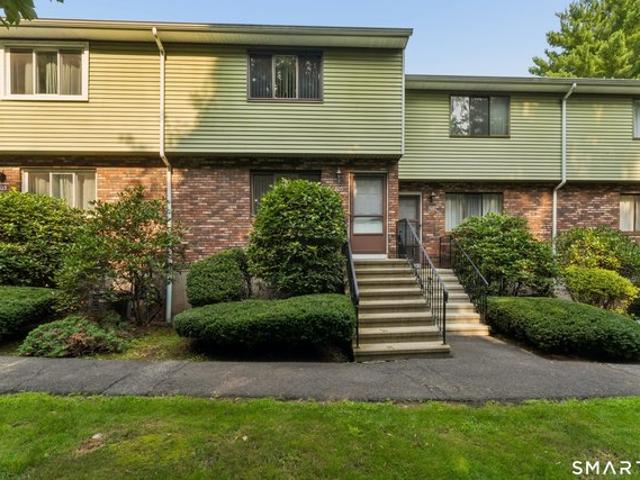 705 Churchill Dr Unit 705, Newington, CT 06111
