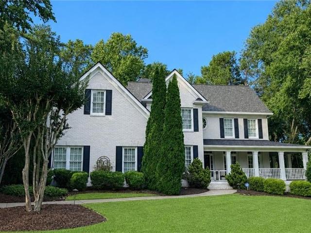 705 Clubside Dr, Roswell, GA 30076