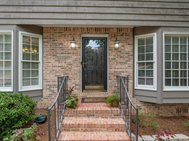 705 Bailey Brook Circle