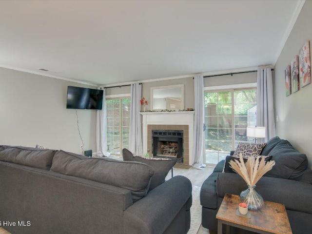 705 Beacon Hill Lane