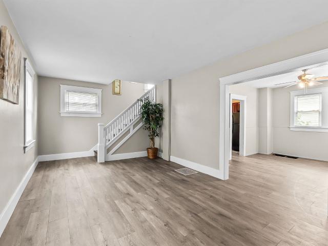 705 Greenlawn Avenue