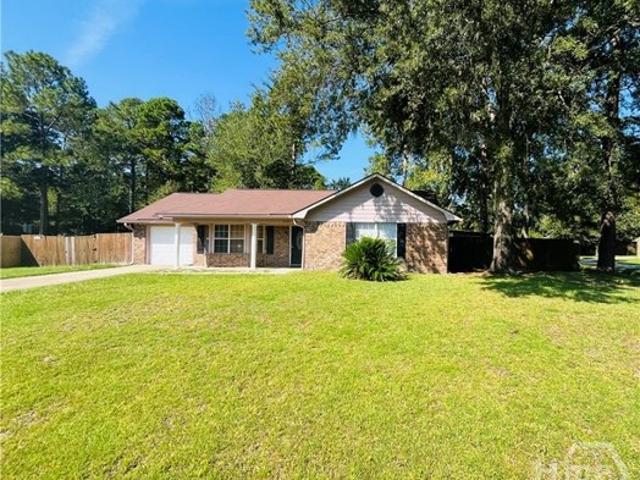 705 Dover Ln, Hinesville, GA 31313