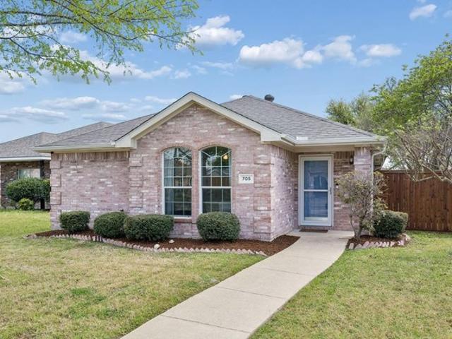 705 Donny Brook Dr, Wylie, TX 75098