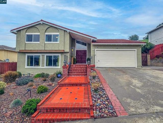 705 Devils Drop Ct, Richmond, CA 94803