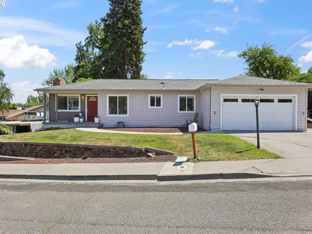 705 E 21st Pl, The Dalles, OR 97058