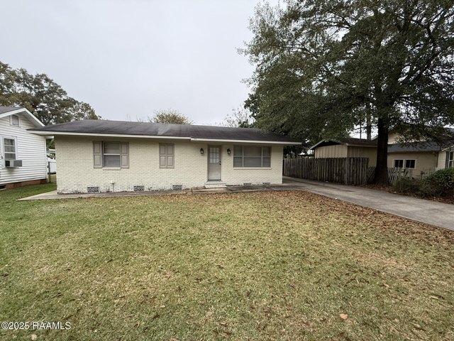 705 E Washington St, Ville Platte, LA 70586