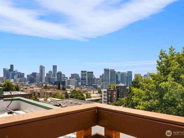 705 E Republican St Apt 102, Seattle, WA 98102