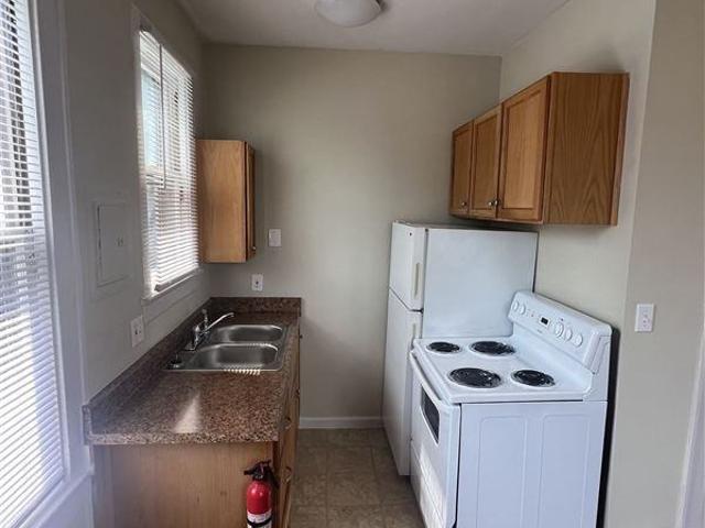 705 Emmet Studio Apartment for Rent at 705 Emmet Street, Ypsilanti, MI 48197