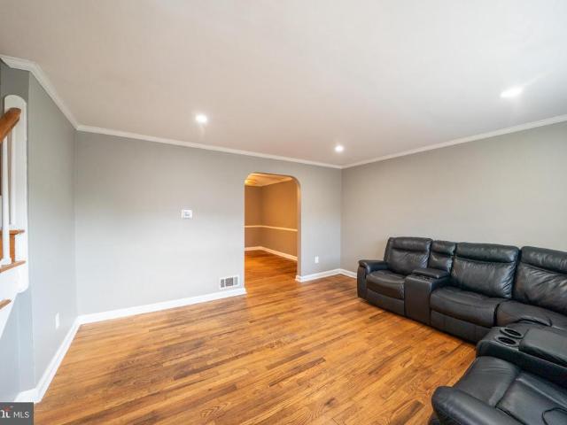 705 Eastshire Drive