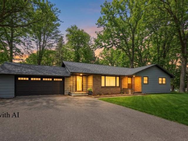 705 Edwards Dr, Mosinee, WI 54455