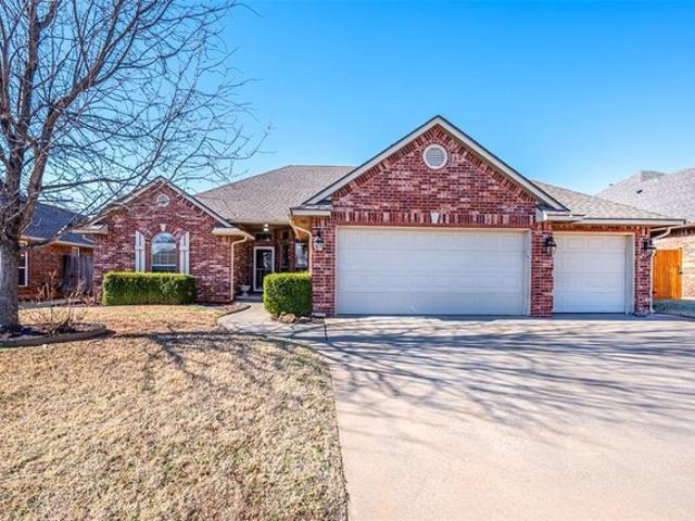 705 Ellsworth Ave, Yukon, OK 73099