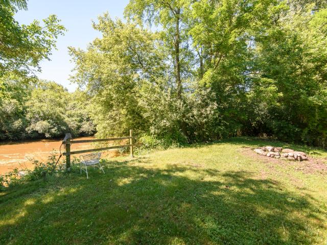 705 Fox Knoll Dr