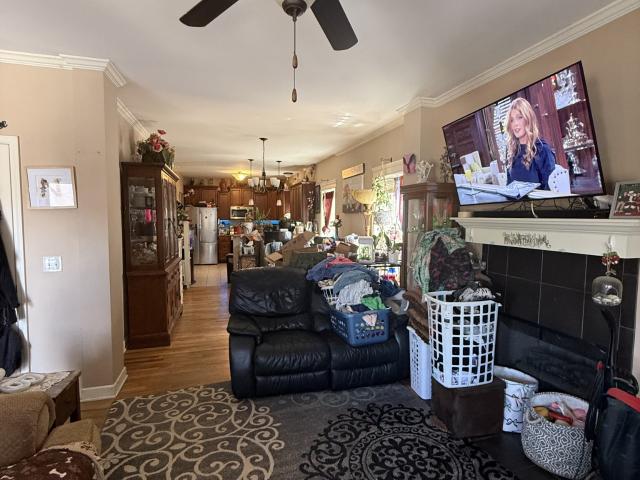 705 Frodo Ln
