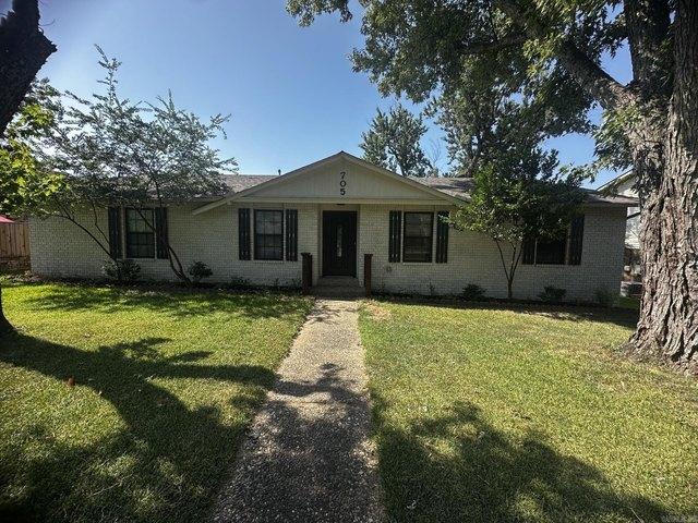705 Koehler Ave, Sherwood, AR 72120
