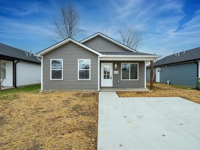 705 Hall St, Owensboro, KY 42303