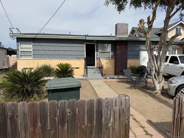 705 Harbison Ave, National City, CA 91950