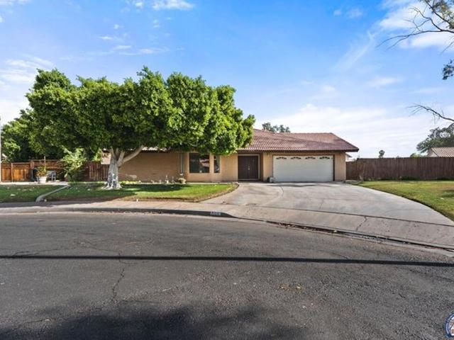 705 Harlan Ct, Calexico, CA 92231