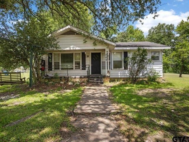 705 Oak St, Bullard, TX 75757