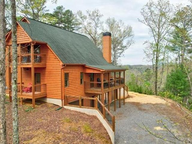 705 Monet Dr, Ellijay, GA 30540