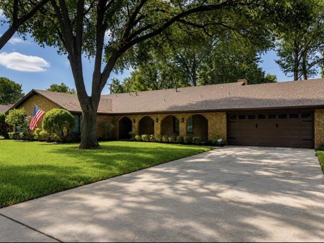 705 Magnolia St, Denton, TX 76201