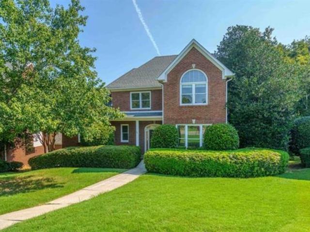 705 Meadow Ridge Ct, Birmingham, AL 35242
