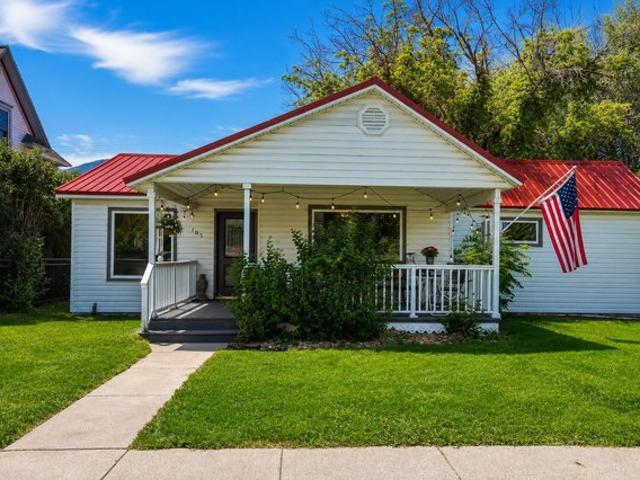 705 N 4th St, Hamilton, MT 59840