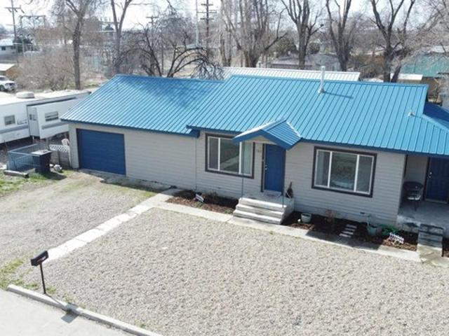705 N 2nd St, Nyssa, OR 97913