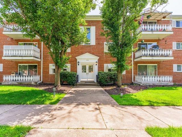 705 N Western Ave Apt 1C, Park Ridge, IL 60068