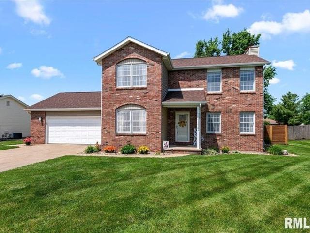 705 N Bunchberry Ct, Athens, IL 62613