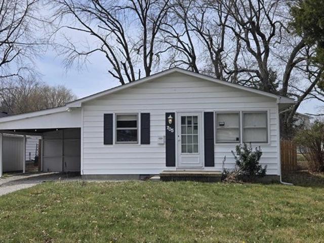 705 N Locust St, Litchfield, IL 62056