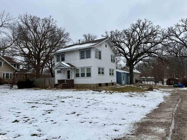 705 S Vine St, Jefferson, IA 50129